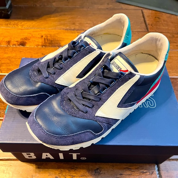 Brooks | Shoes | Bait X Brooks Chariot Runner | Poshmark